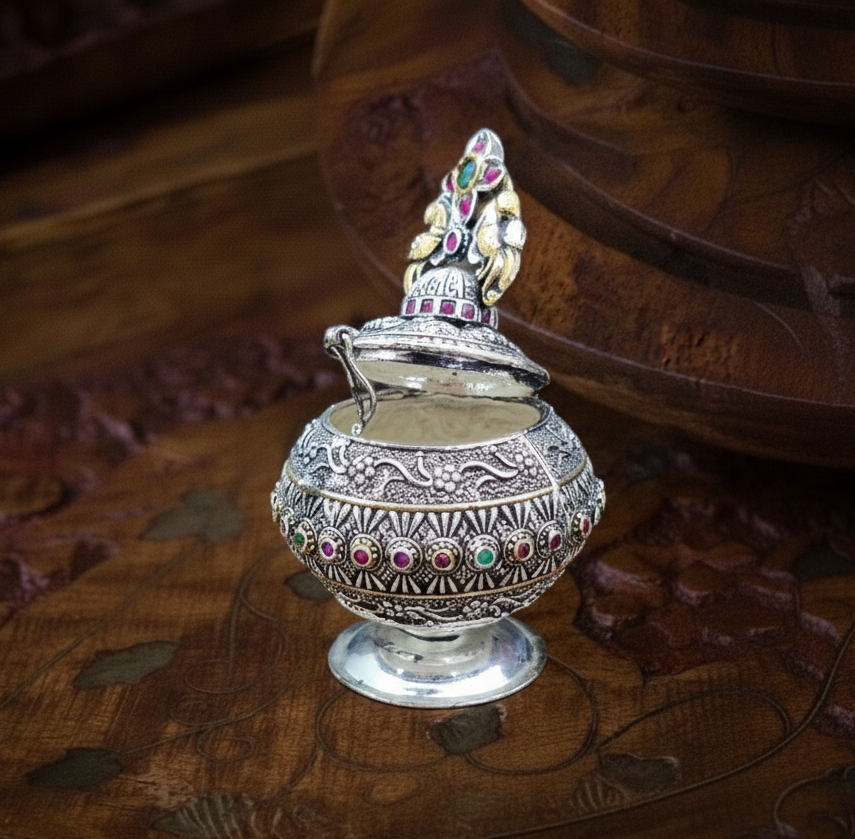 Oxidized Haladi Karanda – Gopinath Anant Chipade Saraf and Sons